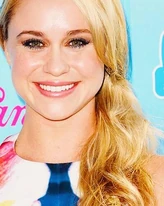 Becca Tobin | Glee Wiki | Fandom