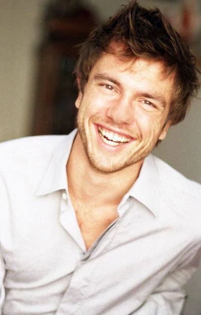 Stanislas Forlani | Wiki Glee France | Fandom