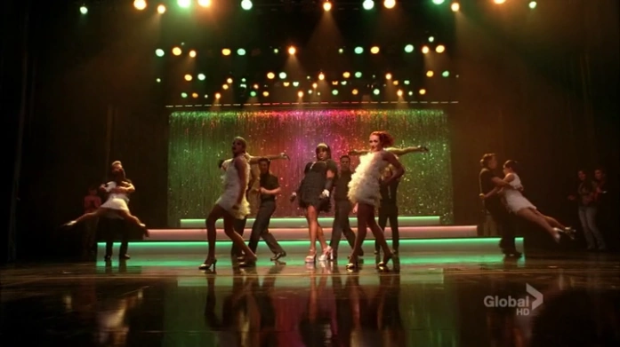 Boogie Shoes | Wiki Glee France | Fandom