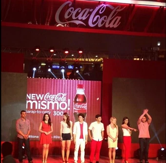 Dean Geyer And Kathryn Bernardo