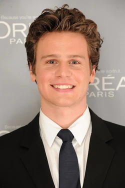 Jonathan Groff | Wiki Glee France | Fandom