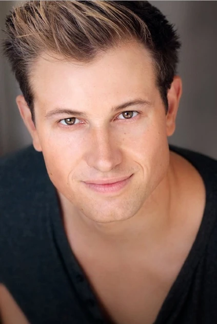 Jon Hall | Glee Wiki | Fandom