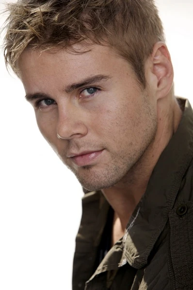 Aaron Hill | Glee Wiki | Fandom