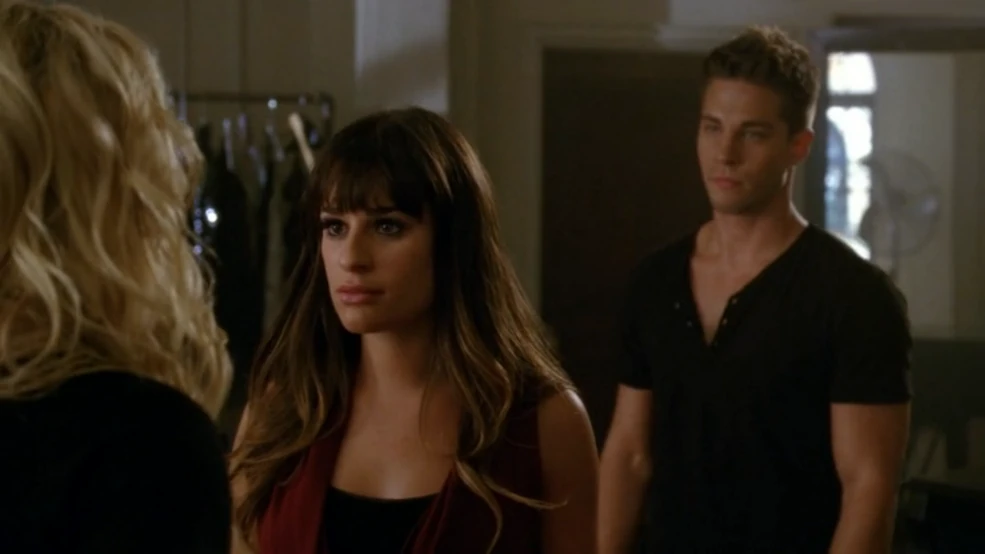 Glee Rachel And Brody Kiss