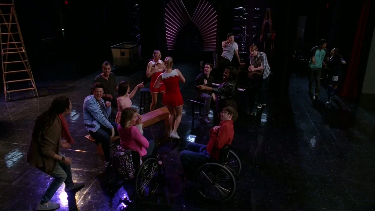 Houston, wir haben ein Problem! | Glee Wiki | Fandom
