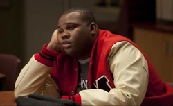 Azimio Adams | Wiki Glee France | Fandom