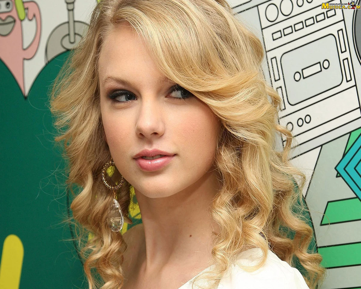 Cassandra Newport | Glee: The Next Generation Fan Fiction Wiki | Fandom