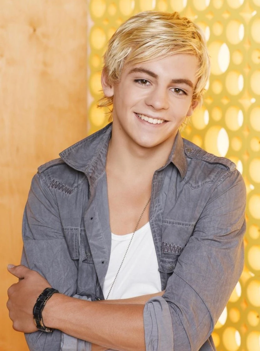 Jonathan Pierce | Glee: The Next Generation Fan Fiction Wiki | Fandom