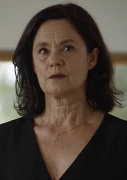 Pernilla August