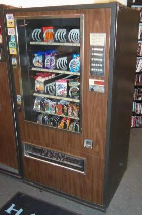 Century III Mall/Gallery of vending machines/Candy and snacks ...
