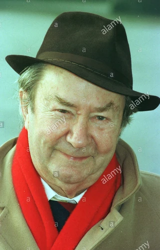 Peter Sallis | Golden Films Wiki | Fandom