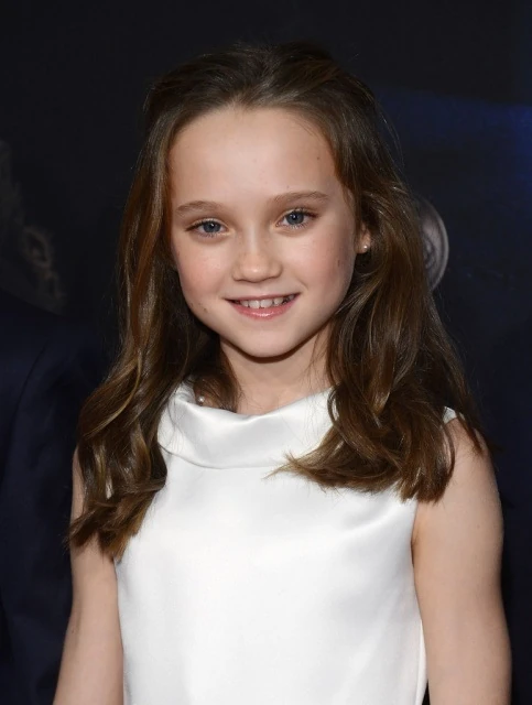 Isabelle Allen | The Golden Throats Wiki | Fandom