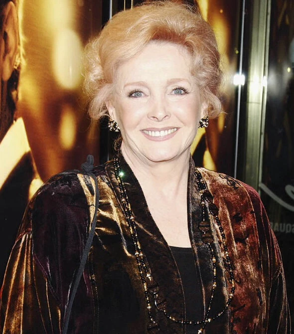 Millicent Martin | The Golden Throats Wiki | Fandom