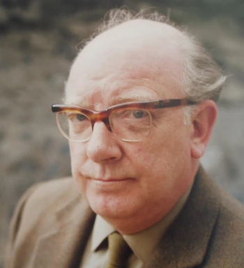Arthur Lowe | The Golden Throats Wiki | Fandom