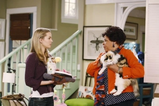 Mrs. Dabney's sisters | Good Luck Charlie Wiki | Fandom