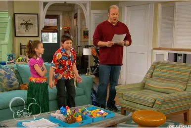 Martin Spanjers Good Luck Charlie