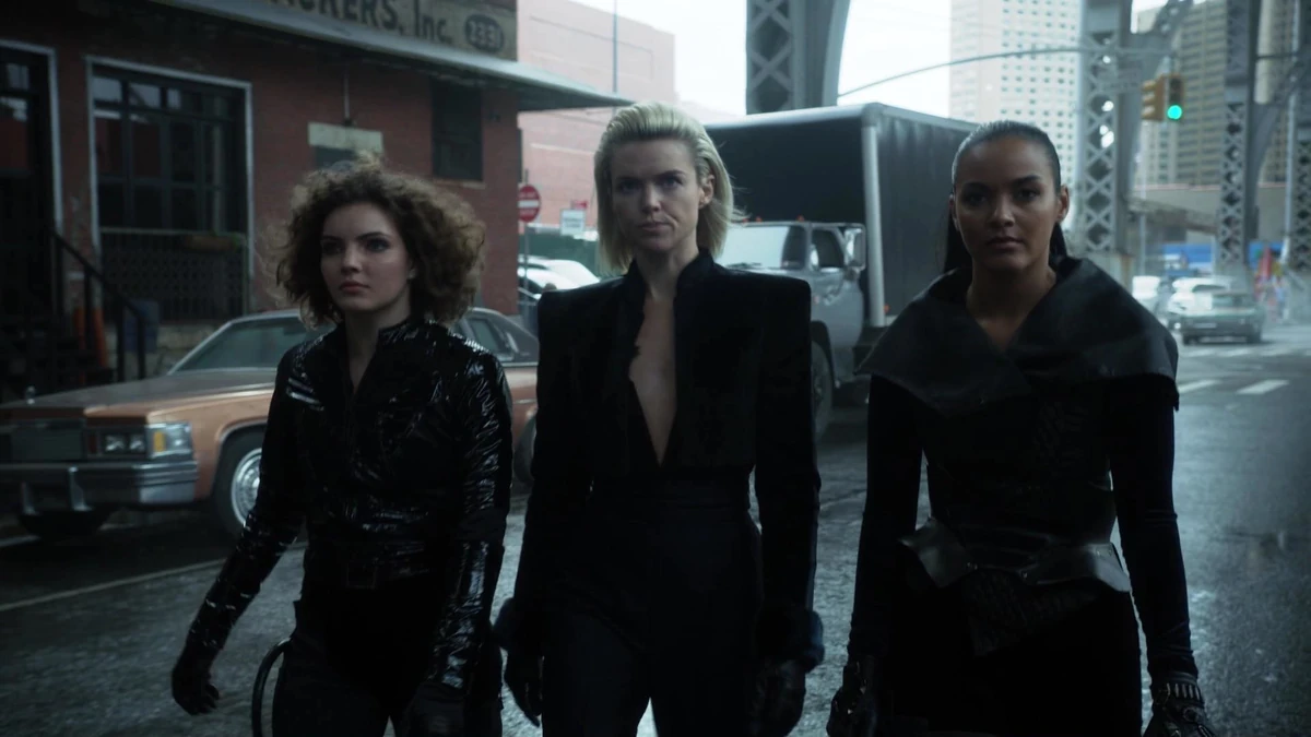 The Sirens (group) | Gotham Wiki | Fandom