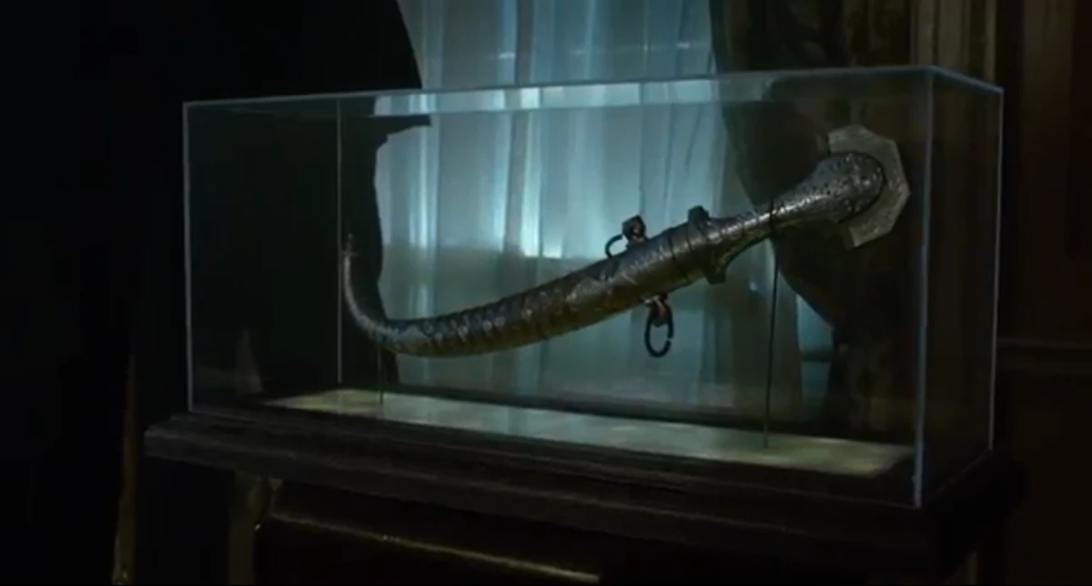 Embalming Knife of King Balahsi | Gotham Wiki | Fandom