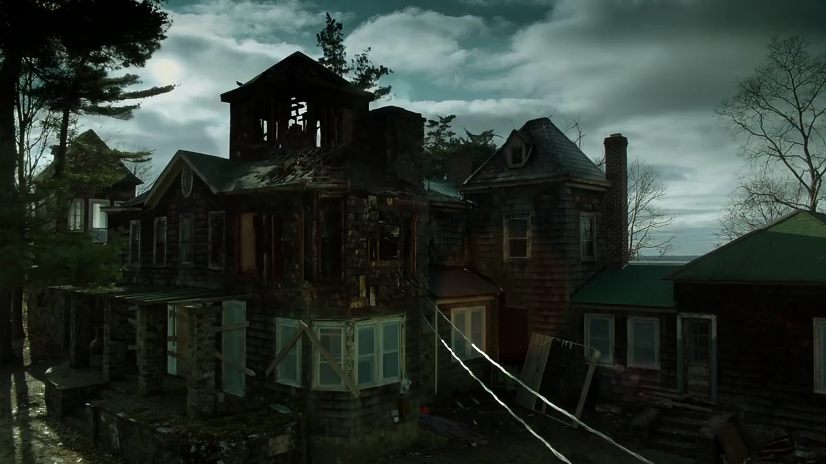 Crane house | Gotham Wiki | Fandom