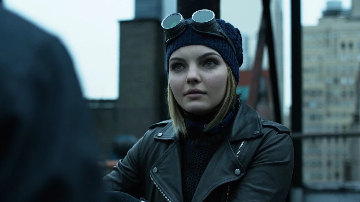 Selina Kyle | Gotham 维基 | Fandom