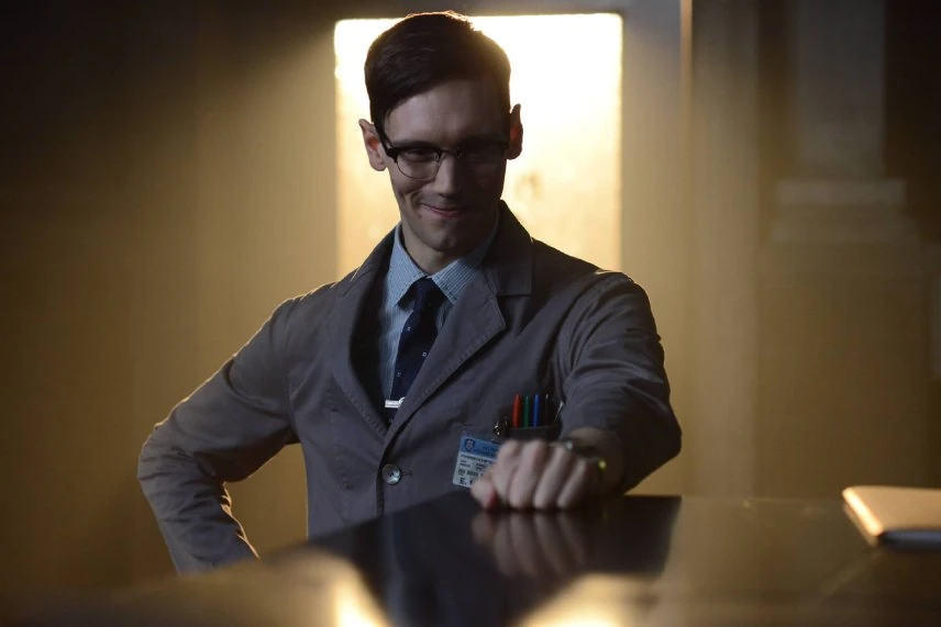 Les Maniax attaquent | Wiki Gotham | Fandom
