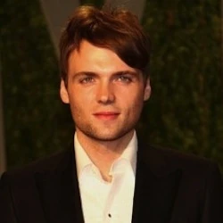 Roderick Usher | Gothica Wiki | Fandom