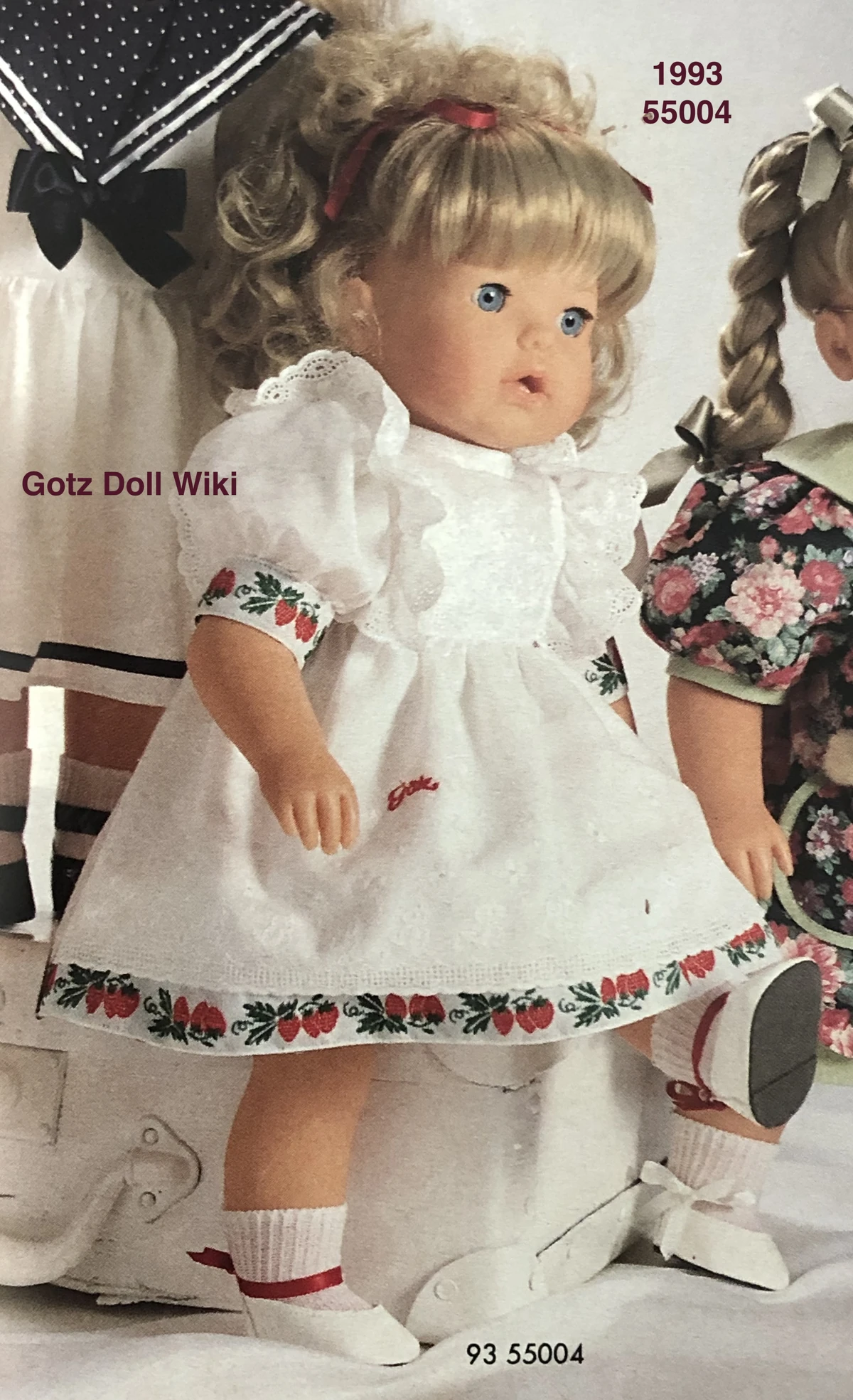 1993 - 55004 - BLONDE Slightly Curly Hair with Straight Bangs and BLUE Eyes - 20" WEICHSTEHPUPPE ...