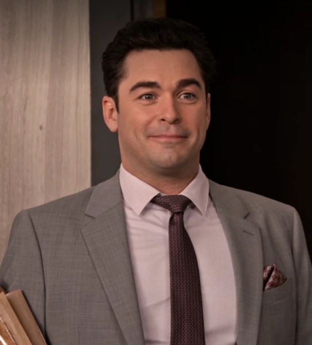 Keith Skolka | Grace and Frankie Wiki | Fandom