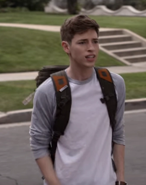 Luke | Grace and Frankie Wiki | Fandom