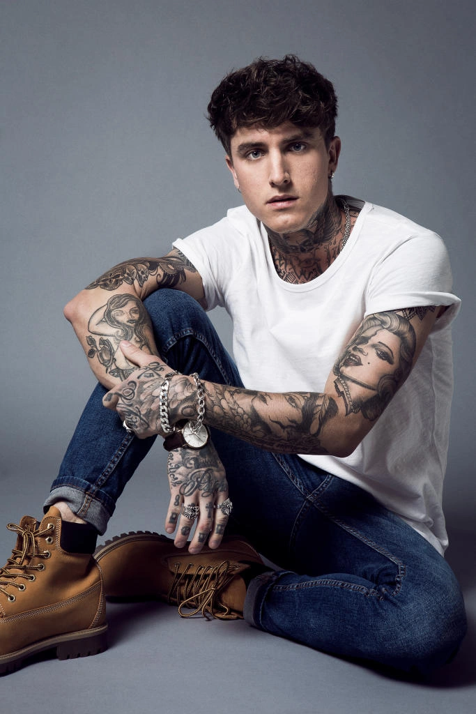 Sandro Yves Wederv | Grace's International top model series Wiki | Fandom