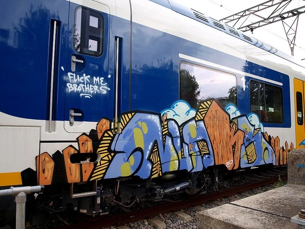 Panel | Graffiti | Fandom