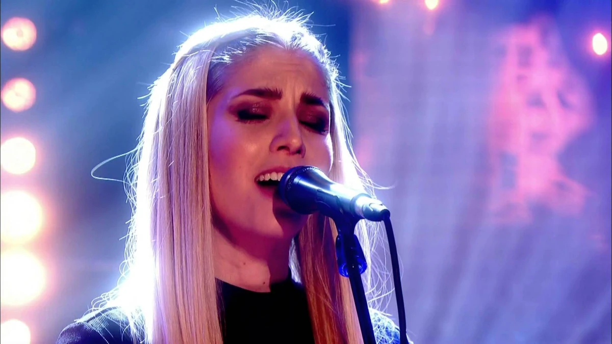 London Grammar | The Graham Norton Show Wiki | Fandom
