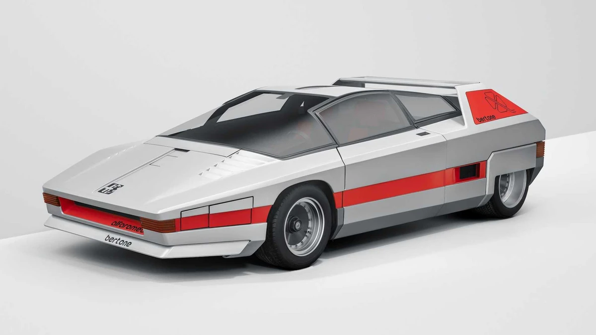 Alfa Romeo Navajo Concept '76 | Gran turismo-Fanon Wiki | Fandom