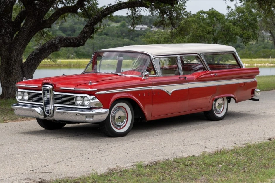 Edsel Villager Six-Passenger Station Wagon '59 | Gran turismo-Fanon ...