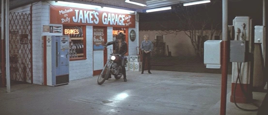 Jake's Garage | Grease Wiki | Fandom