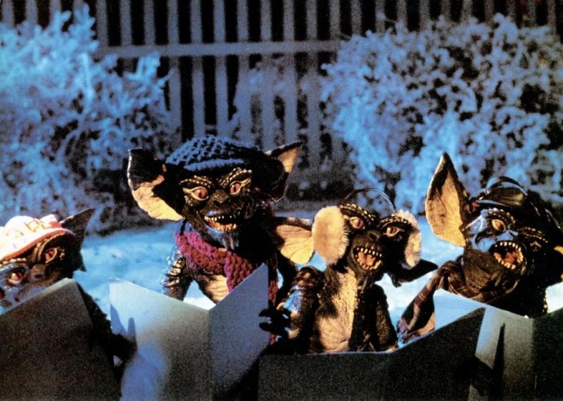 Caroling Gremlins | Gremlins Wiki | Fandom