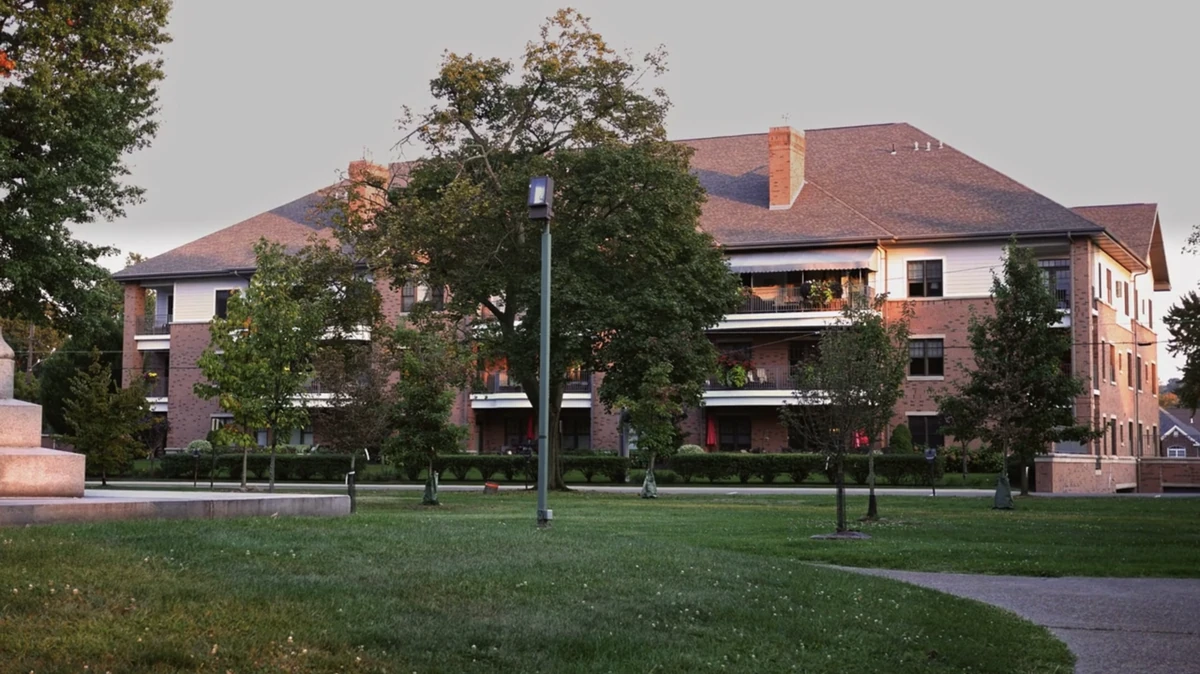 Lakeside Estates | Grey's Anatomy Universe Wiki | Fandom