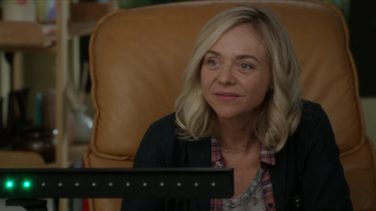 Carly Davis | Grey's Anatomy Universe Wiki | Fandom