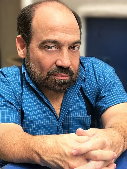 Danny Woodburn | Grey's Anatomy Universe Wiki | Fandom