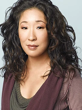 Sandra Oh Y Kate Walsh Grab The Scrubs! Kate Walsh Has A Grey's