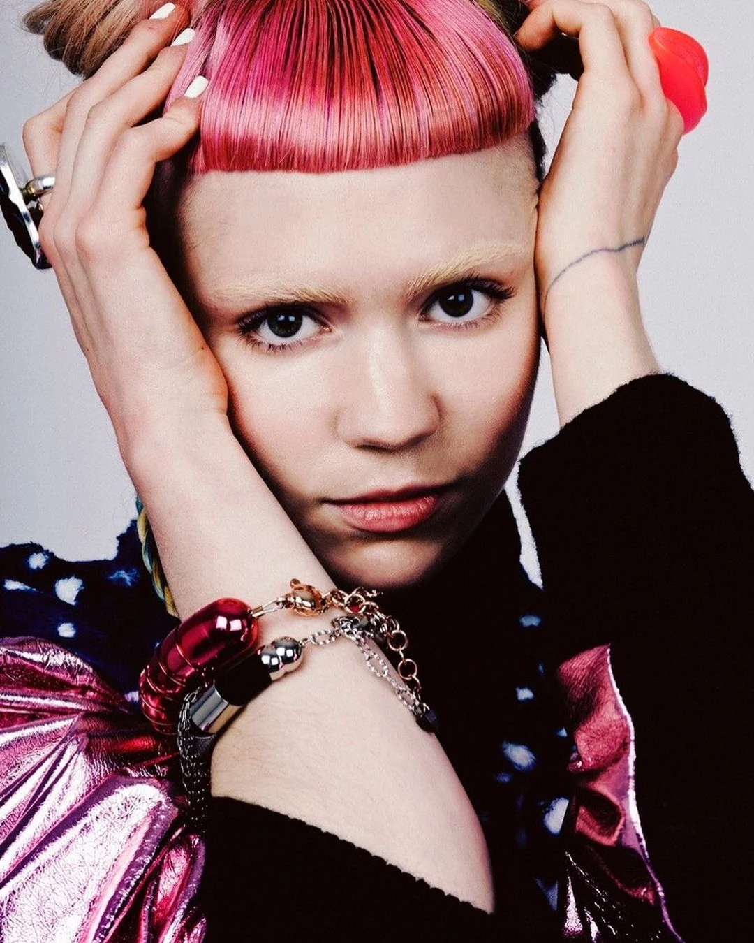 IDOL/Photoshoot | Grimes Wiki | Fandom