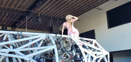 Selfies/2023/Jul | Grimes Wiki | Fandom