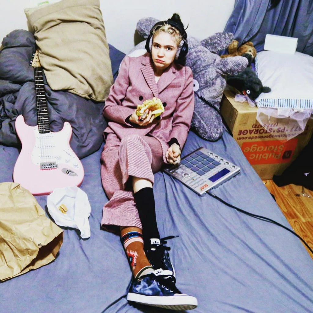 Instagram/2015/Sept | Grimes Wiki | Fandom