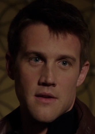 Kenneth Bowes-Lyon/Galerie | Grimm Wiki | Fandom