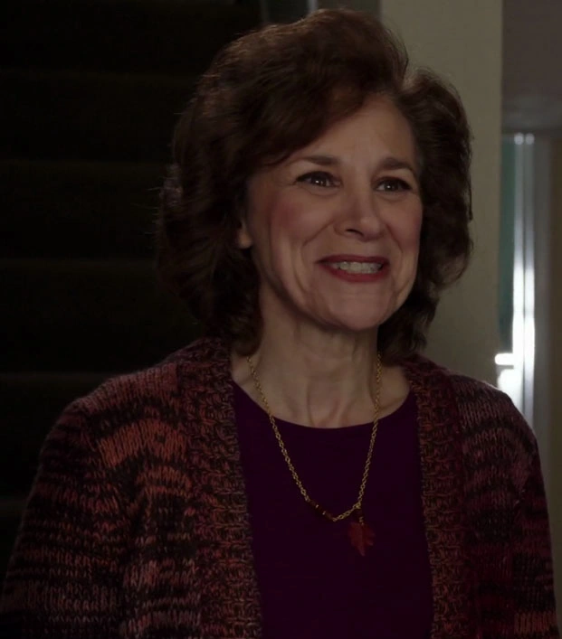 Gloria Calvert | Wiki Grimm | Fandom