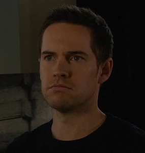 Malcolm Caulfield | Grimm Wiki | Fandom