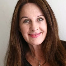 Catherine Butterfield | Wiki Grimm | Fandom