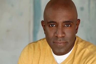 Michael Ralph Attore