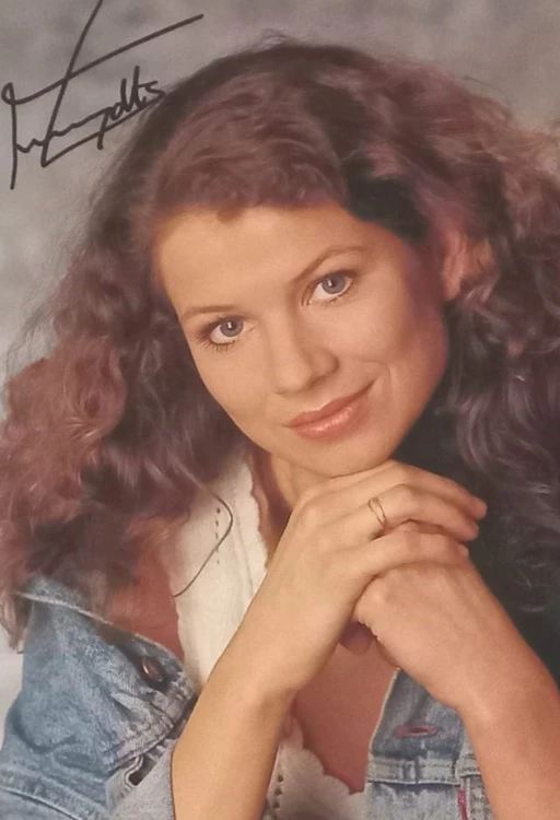 Annette Van Thijn | Goede Tijden, Slechte Tijden Wiki | Fandom