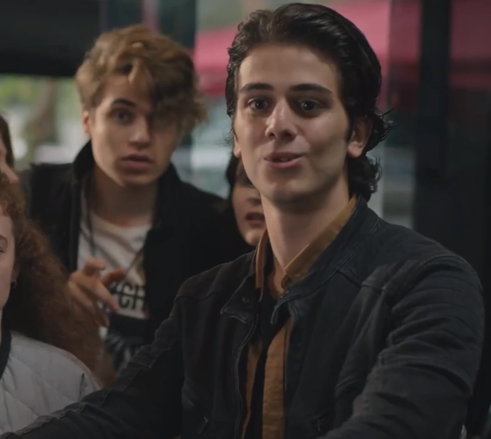 Alp | Gülperi Wikia | Fandom